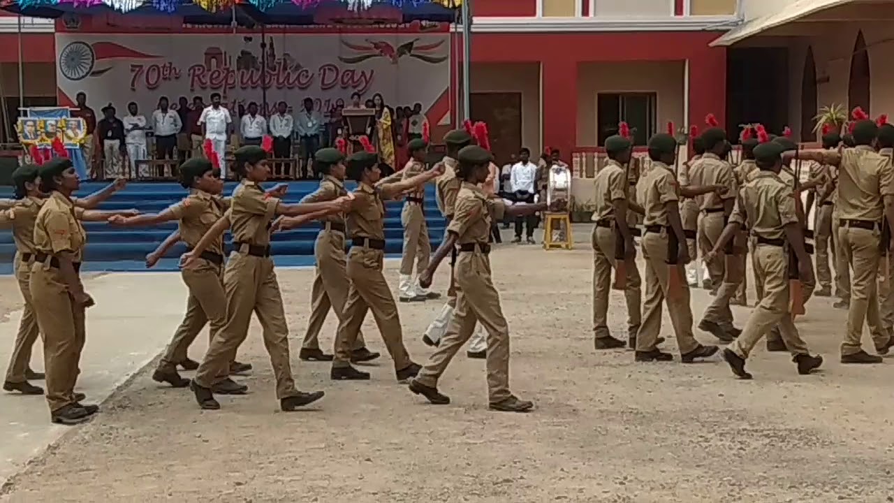 Republic day celebrations in DR.SGIT college by NCC cadets - YouTube