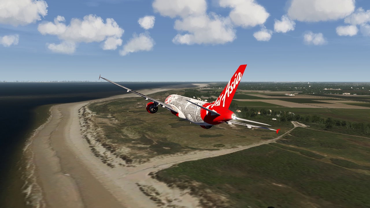 AIRASIA A320 Crash near Bali Coast - YouTube