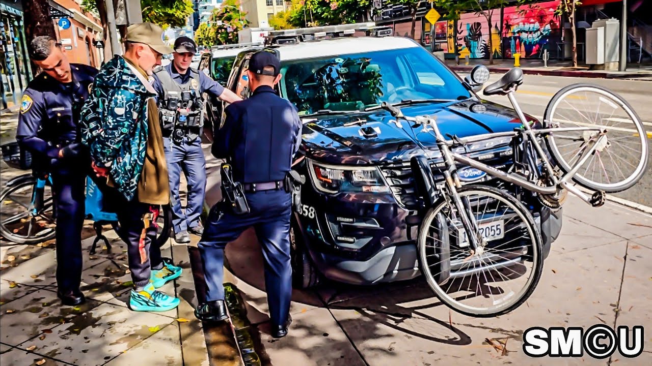 𝗣𝗥𝗢𝗠𝗘𝗡𝗔𝗗𝗘 𝗔𝗥𝗥𝗘𝗦𝗧: Police Detain Suspect on Suspicion of Shoplifting ...
