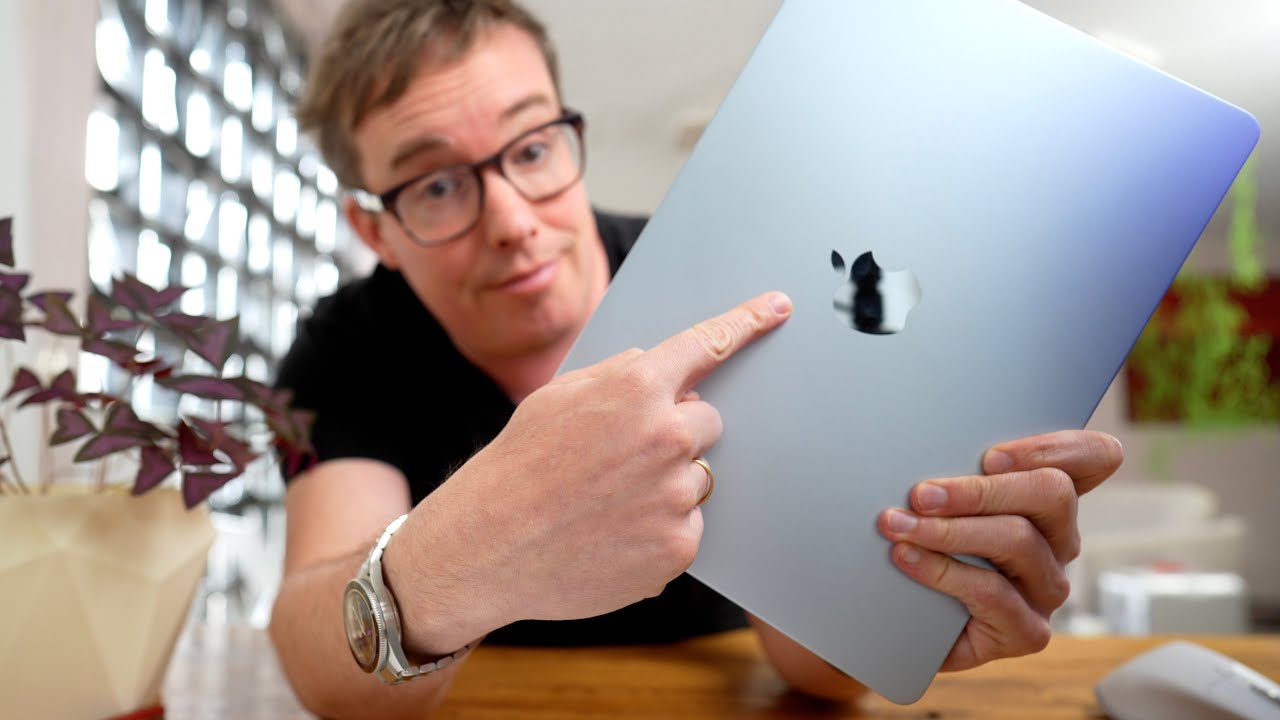 Himmelblau und M4: Das neue MacBook Air im ersten Test - YouTube