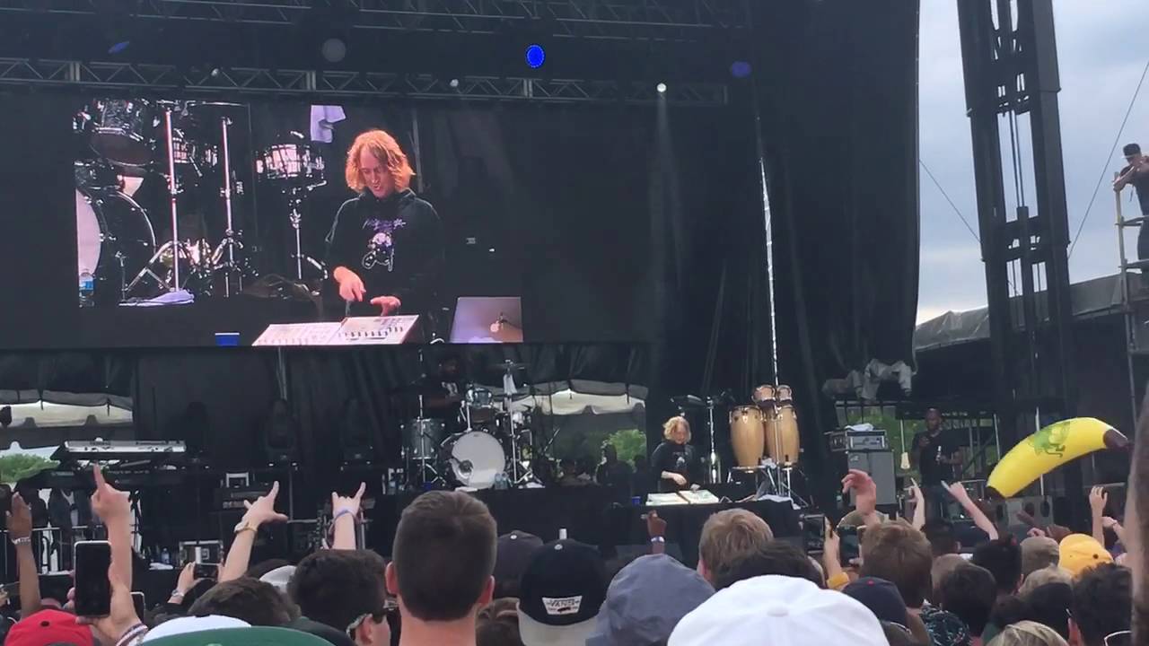 Jeremy Ellis (w The Roots) - Prince Mix - Soundset 2016 - Part 1 - YouTube