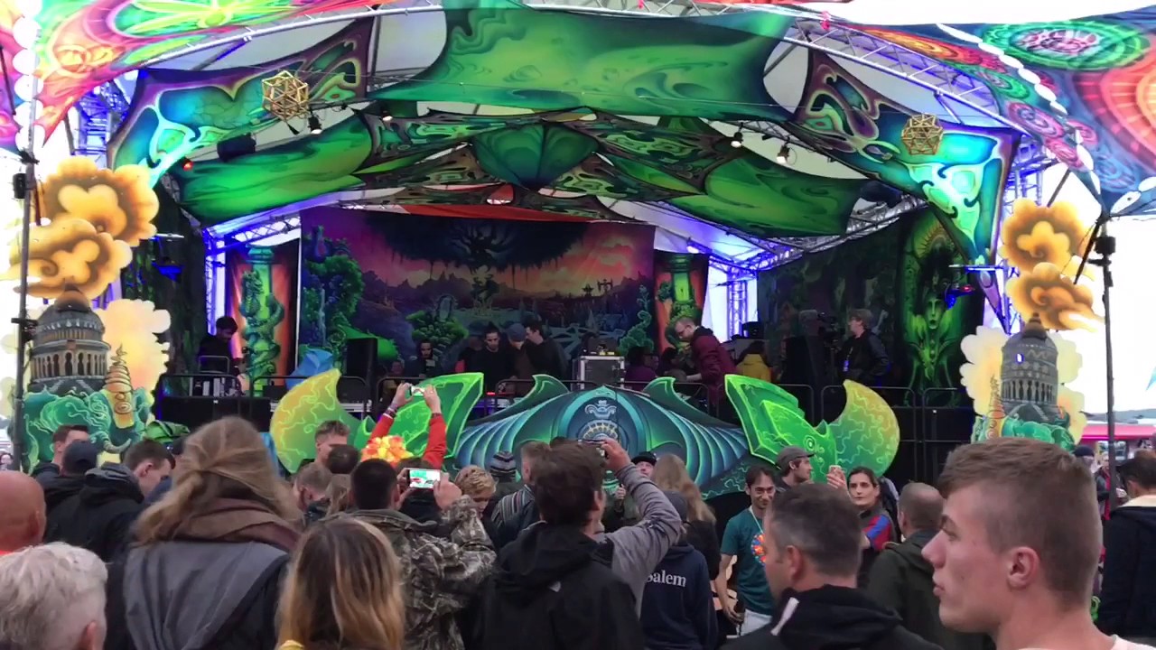 Opening & Quadrasonic Live @ ANTARIS PROJECT 2017 - YouTube