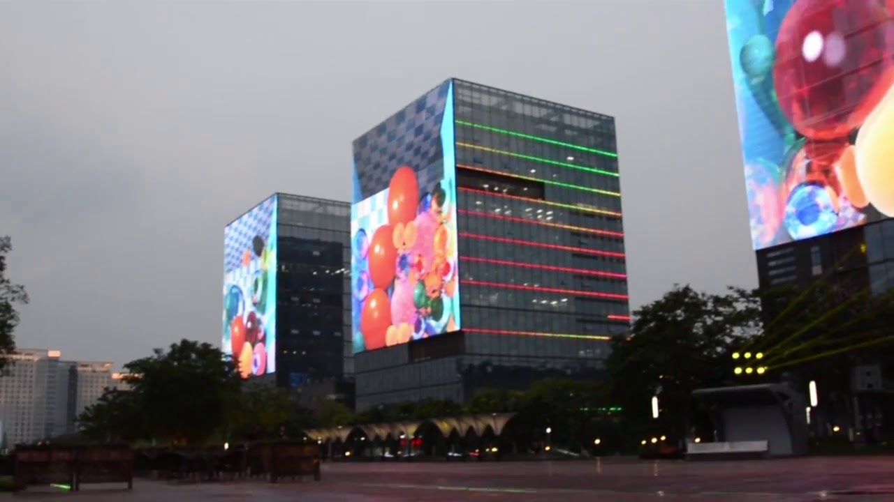 Large Format Led Building Facade Building GreenPix: Zero Energy Media