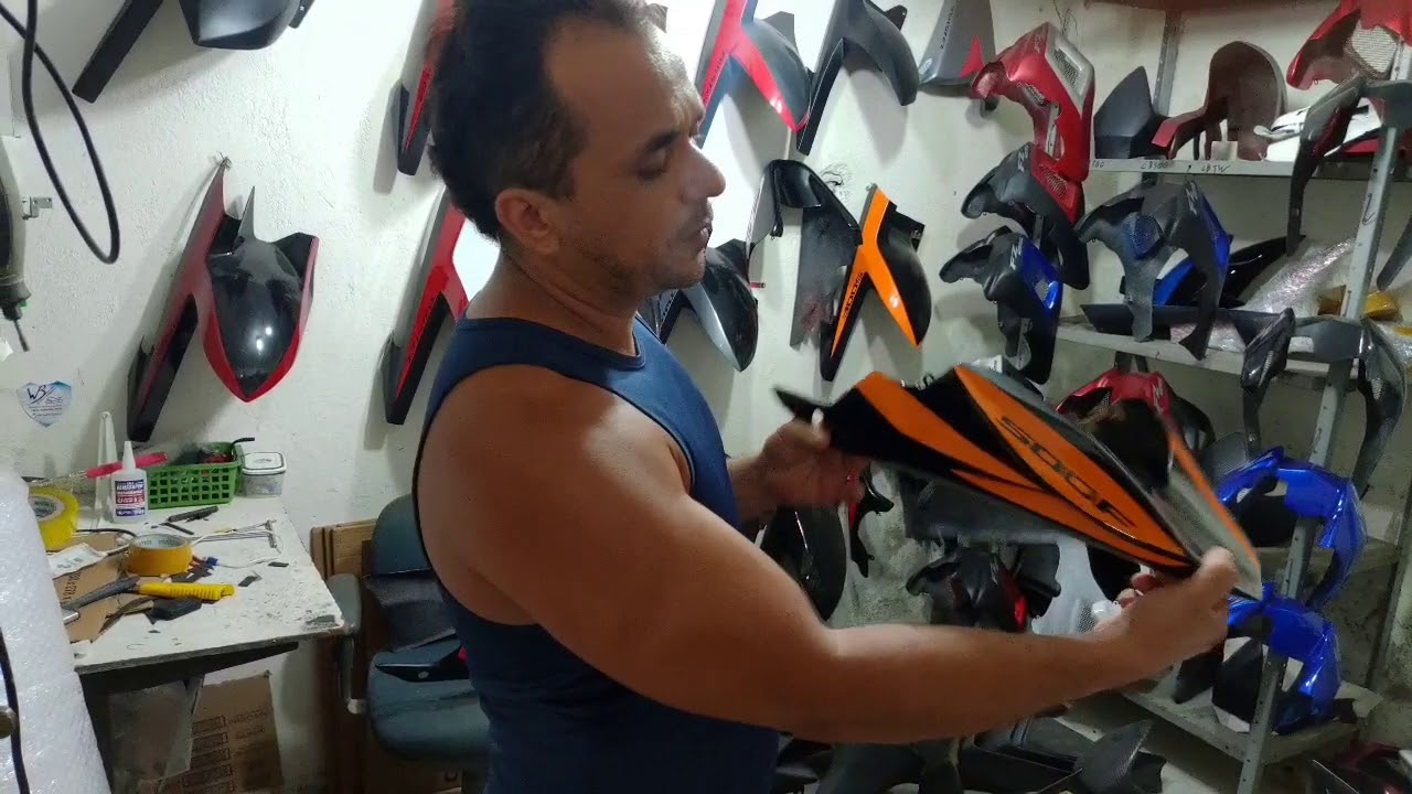 Mais um lançamento exclusivo spoiler para cb 500 F todos os anos - YouTube