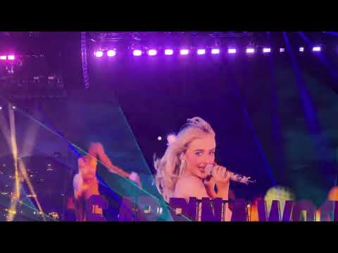 Sabrina Carpenter / Tears 【 Coachella 2026 Headliner 】 Apr 10th