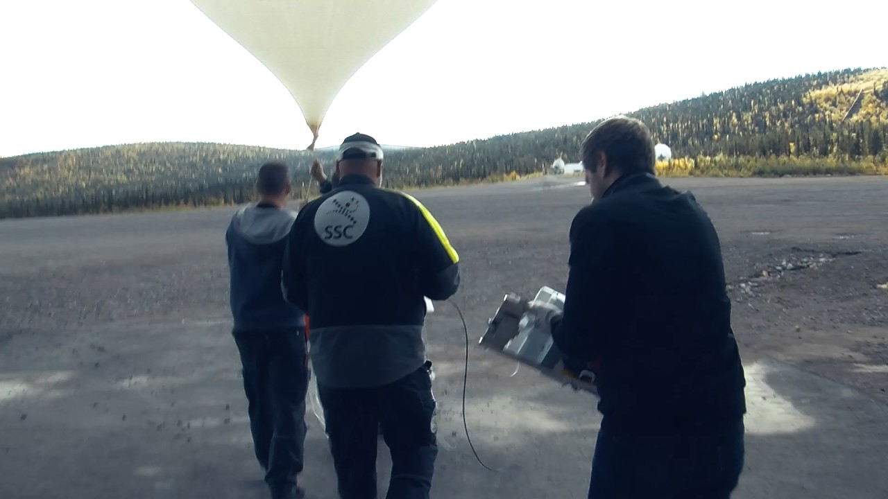 Honor 8 achieved a Guinness Record - YouTube