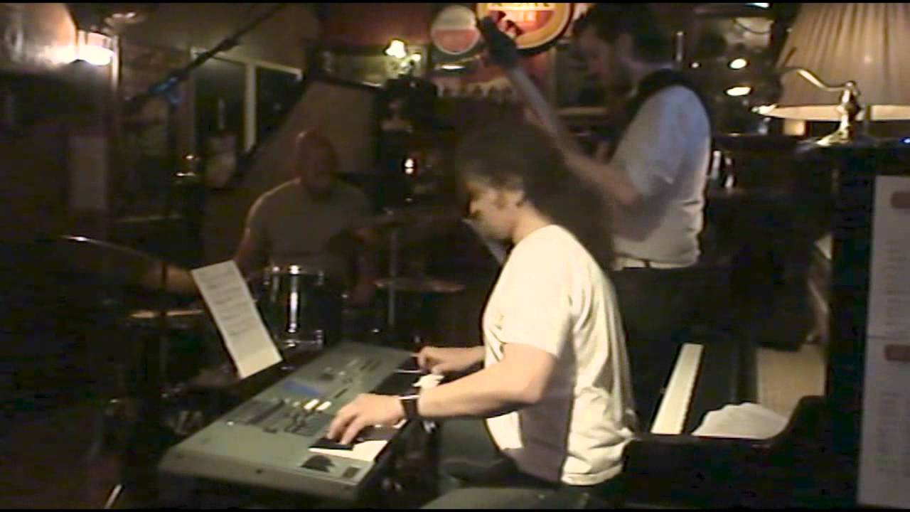 Fall - SOLO - Wayne Shorter - YouTube