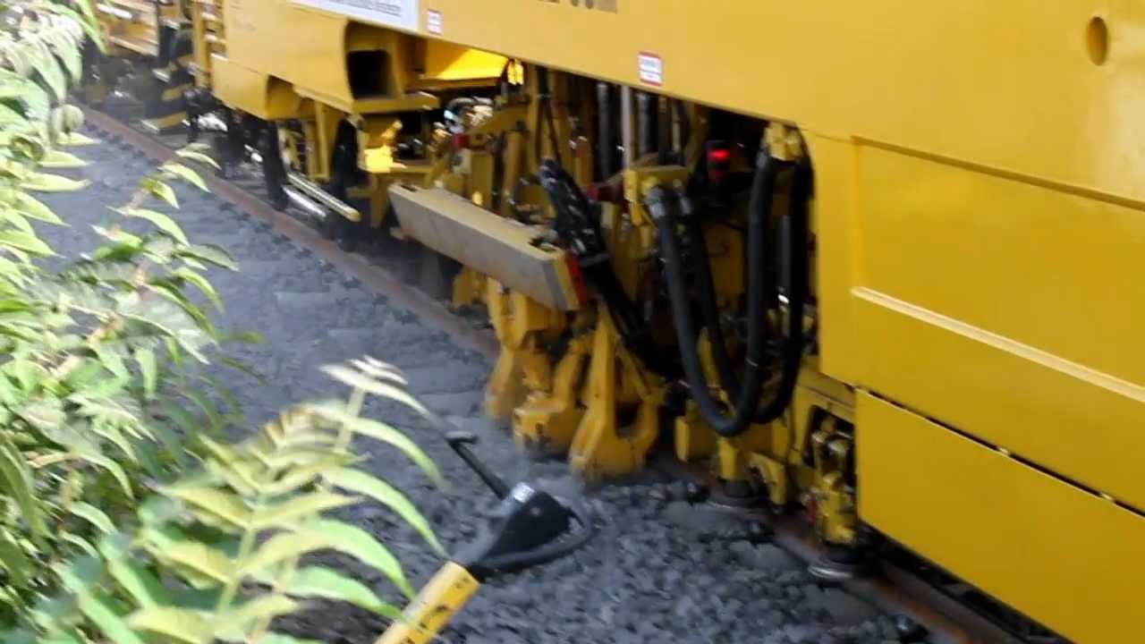 German Railways (DB)- track construction HD - YouTube