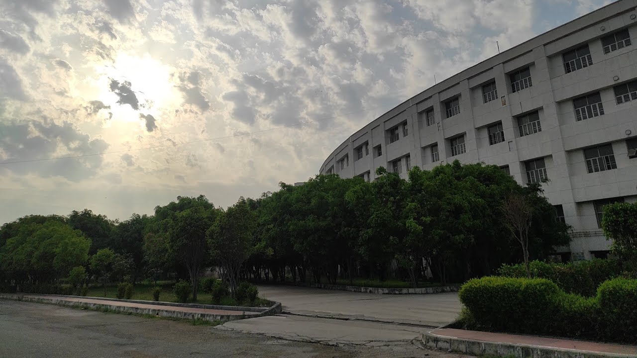 Upums Medical College and hospital tour 👩‍⚕️🤍💊 #neet #medico #fun # ...