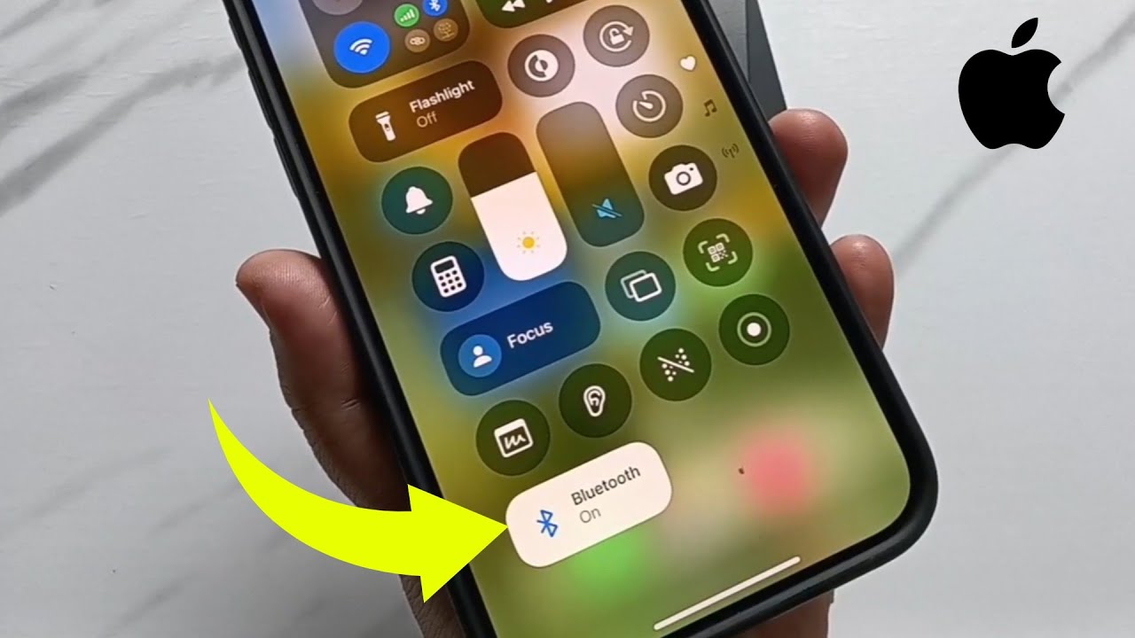 iPhone 16/16 Pro Max || How to Add Bluetooth Icon to the Control Center ...
