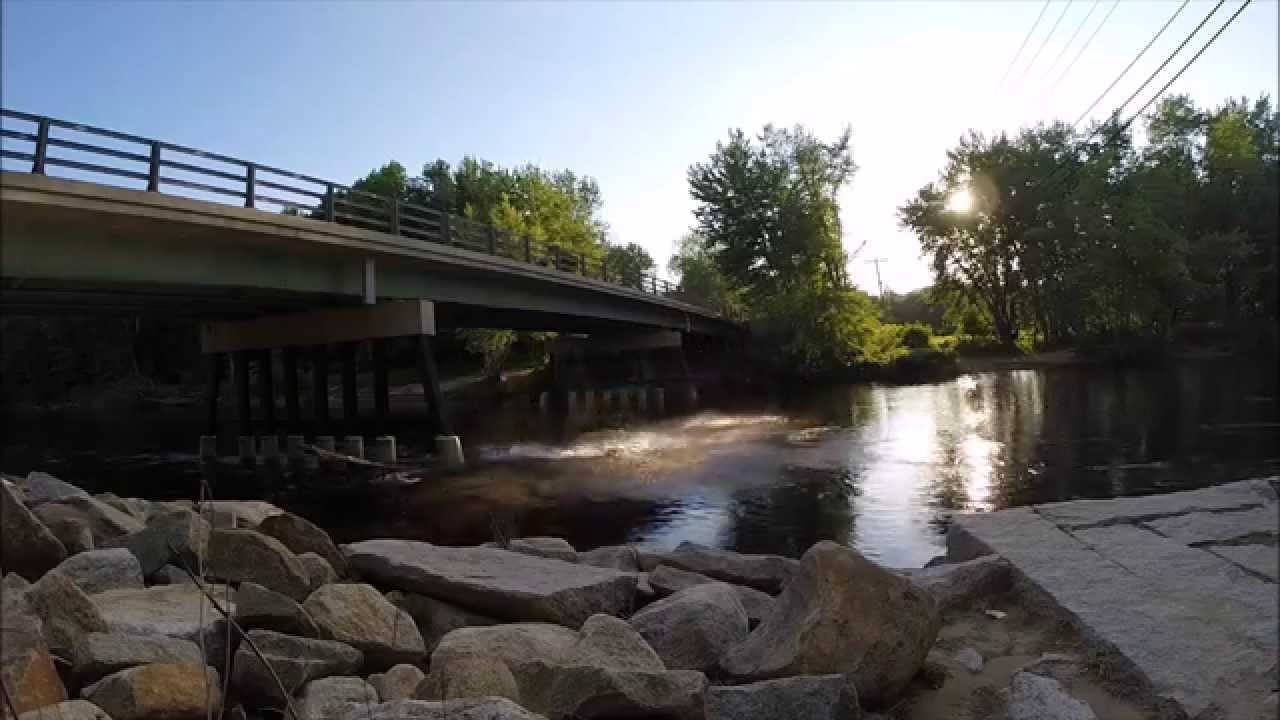 Kid eats it hard flipping first bridge in north conway - YouTube