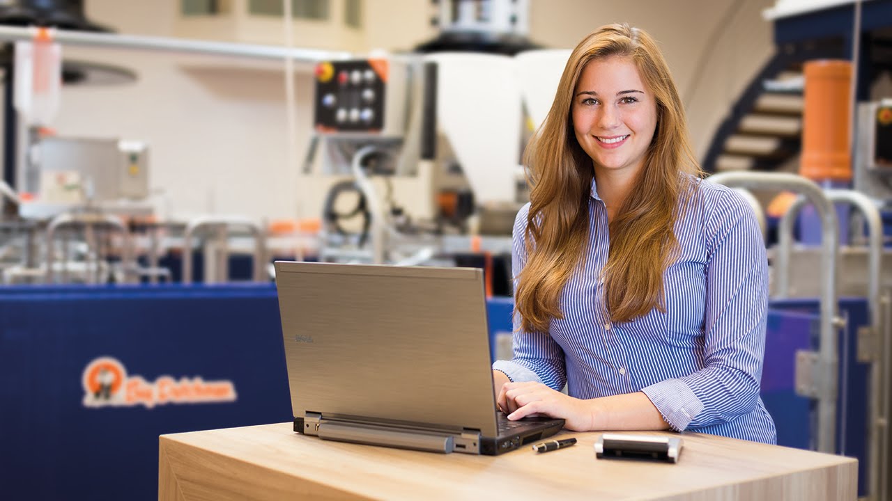 Ausbildung und duales Studium in Vechta | Big Dutchman - YouTube