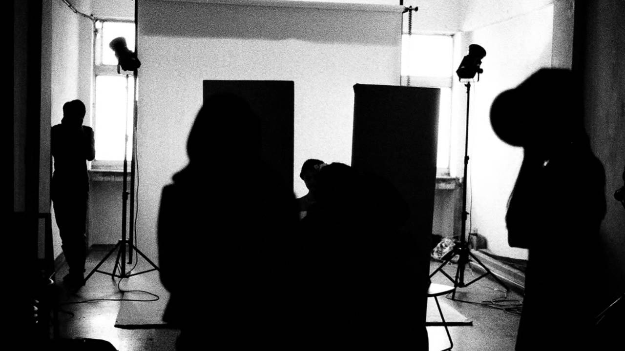 ILFORD DELTA 3200 FILM - YouTube