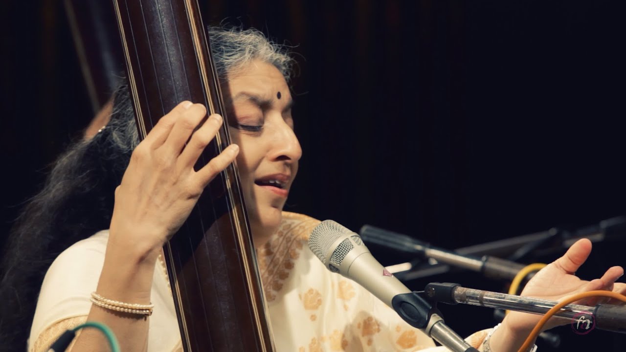 Ashwini Bhide Deshpande: Mira Bhajan in Raag Bhairavi - YouTube