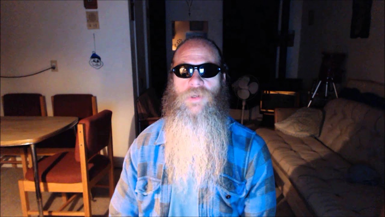 Terminal Bearding With Lefty - Episode 2 ... Beard Benefits - YouTube