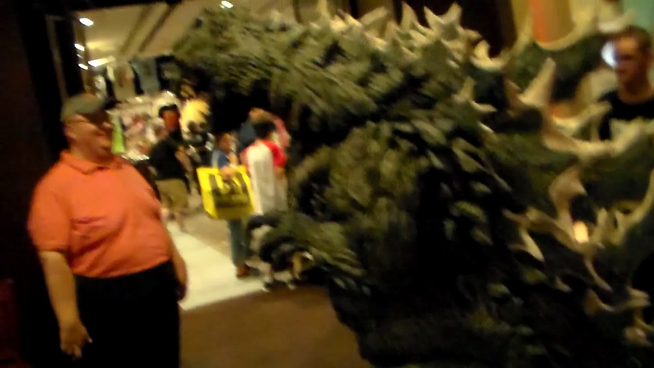 G-Fest XXV Godzilla Costume - YouTube
