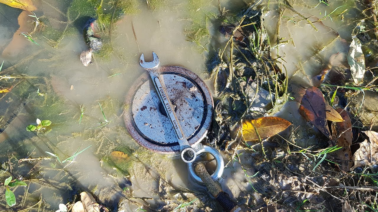 Magnet fishing best find | magnet river videos - YouTube