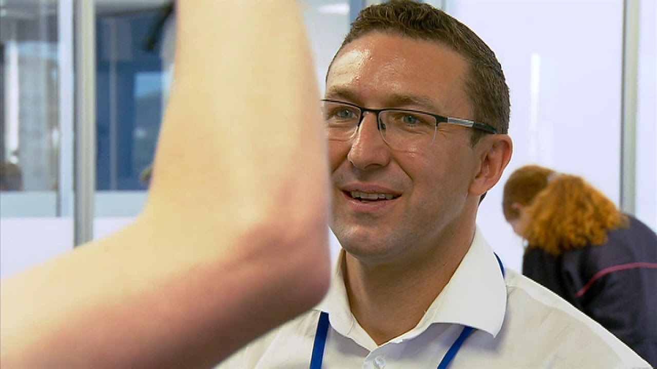 Mountain Creek State High School - Chris Buswell - YouTube