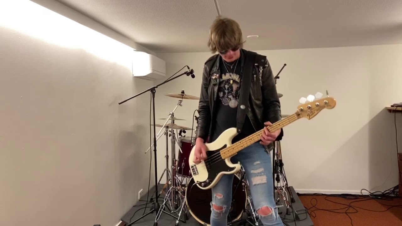 Sex Pistols God Save The Queen Bass Cover Youtube