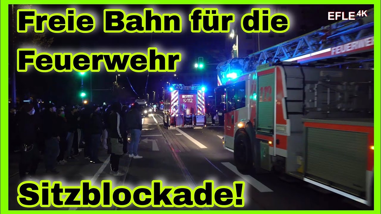 🛑Feuerwehr fährt durch SITZBLOCKADE ️HLF ️DLK BF Leipzig FW Mitte ...