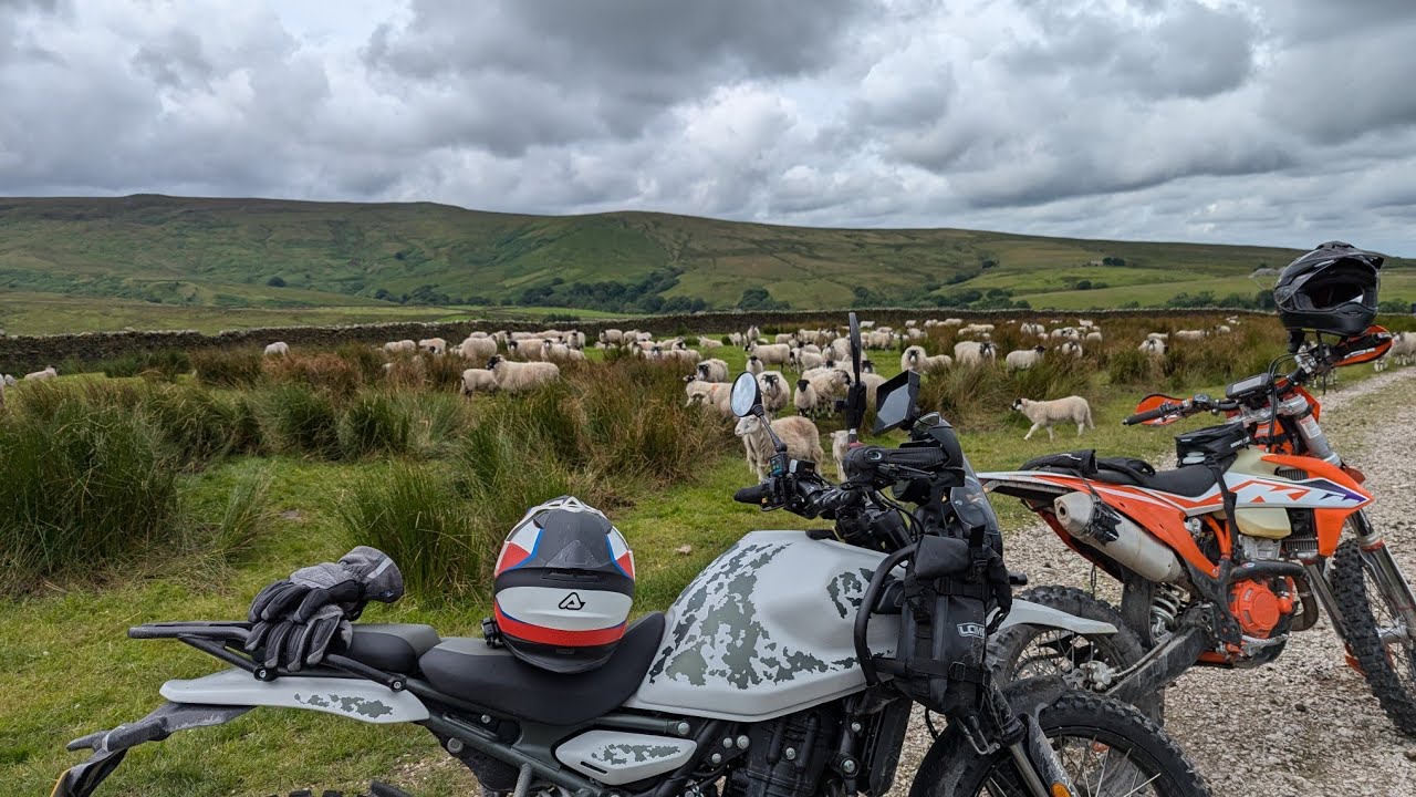 Himalayan 450 trail ride off road uk - YouTube