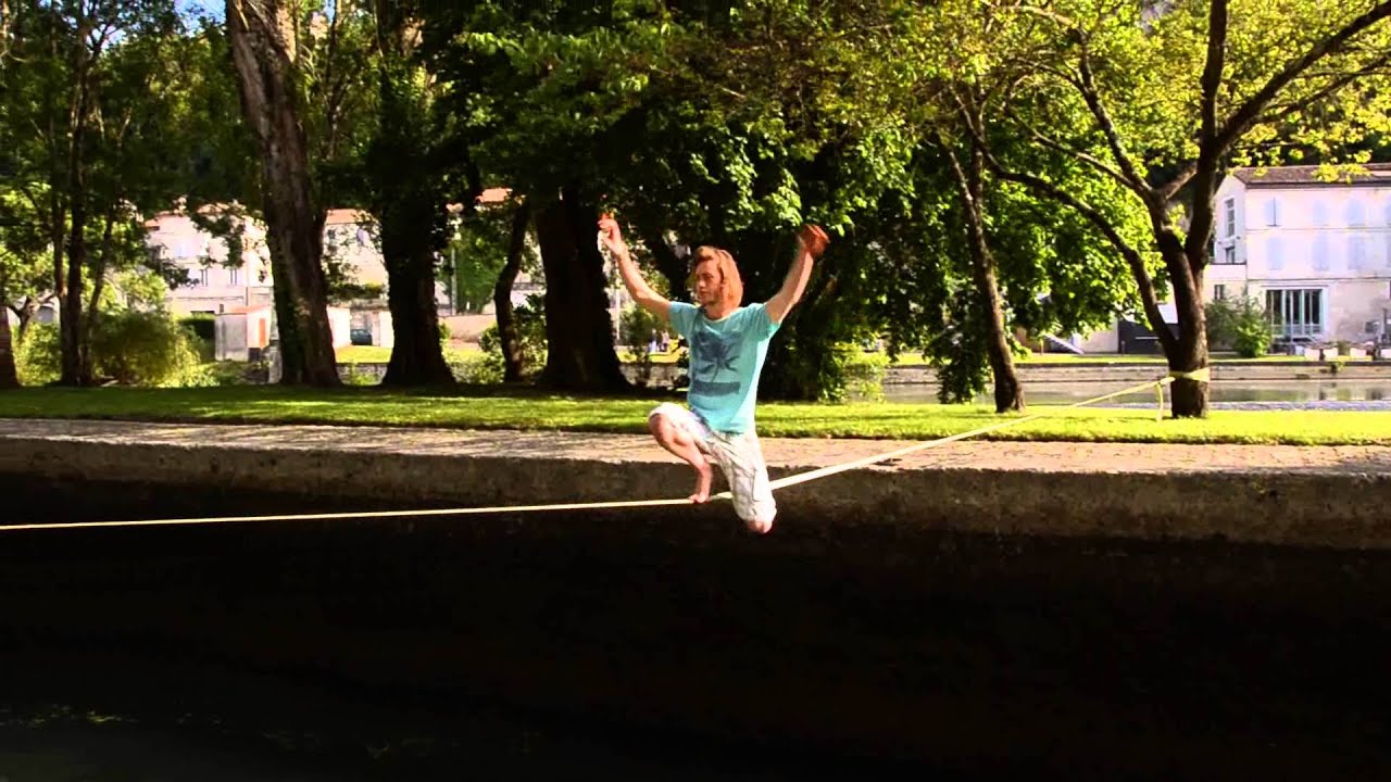 Les Sangles Molles - YouTube