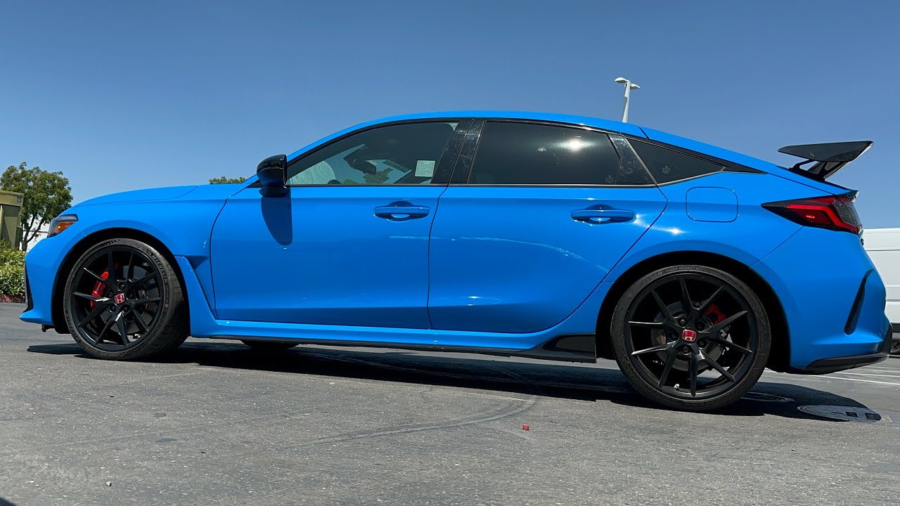 Let’s Drive 2023 Honda Civic Type-R Boost Blue Pearl - YouTube