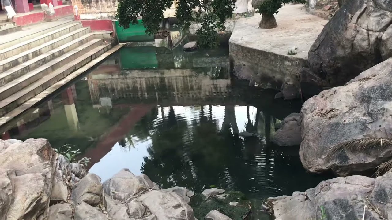 Parson temple (Maharishi Parashar Tapo Bhumi), Near Badkhal Lake ...