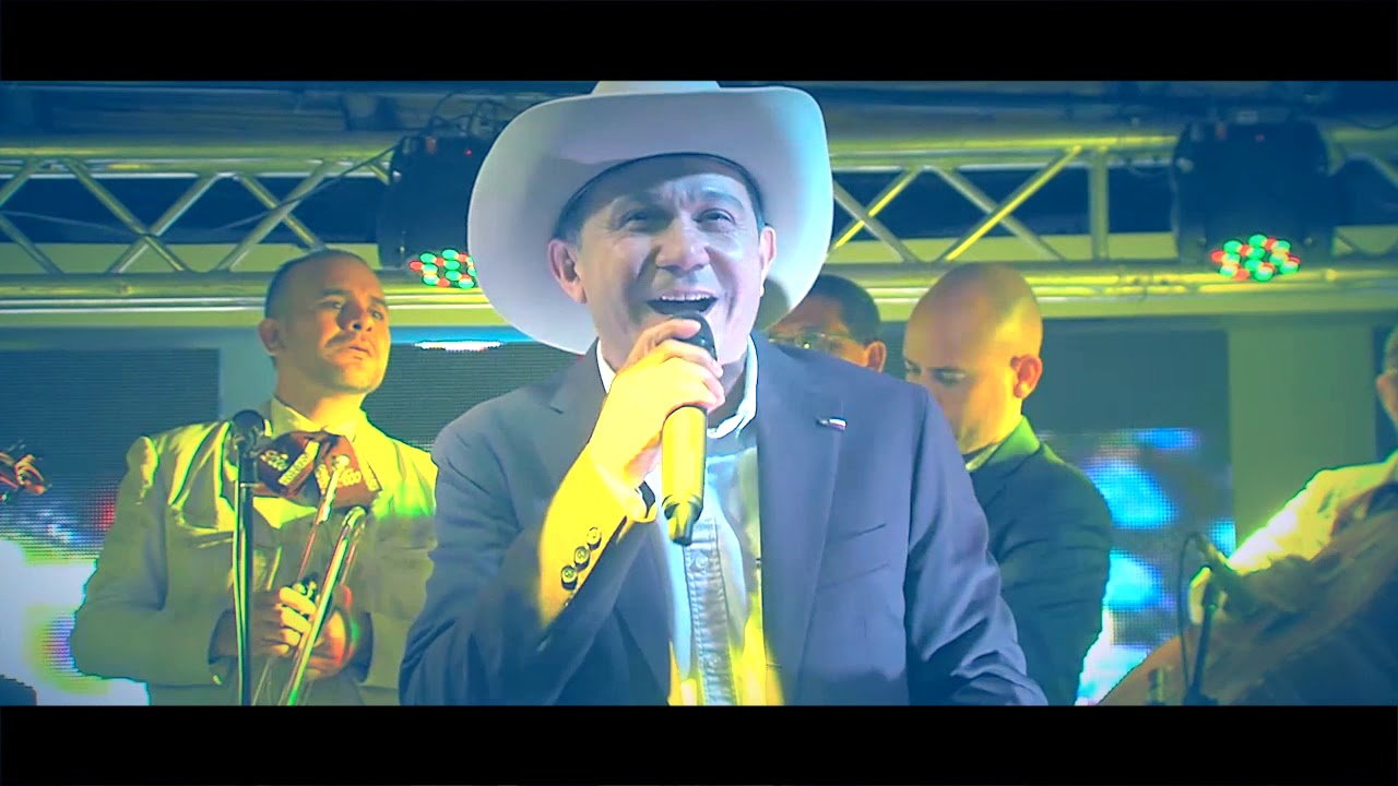 Ignacio Rondón ft. Mariachi 2000 - En Aquel Café (En vivo) - YouTube