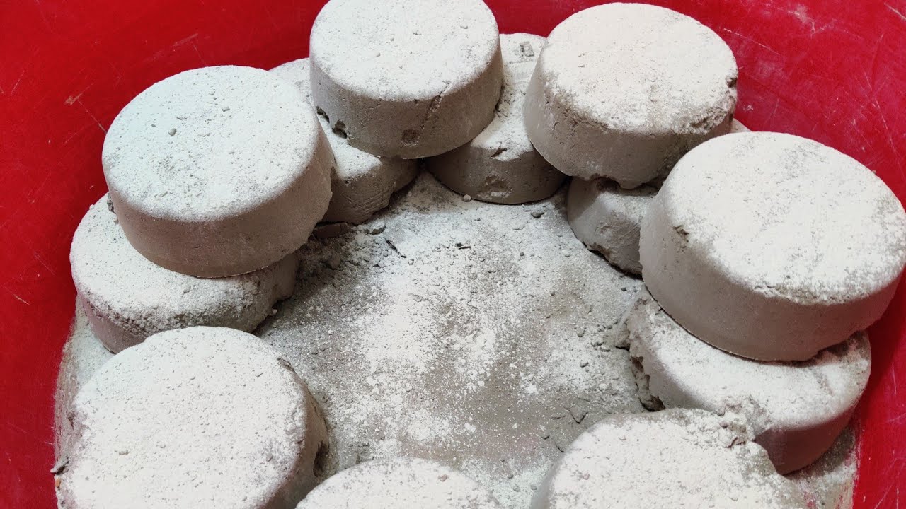 Super soft and dusty pure cement discs topped with white cement dry ...