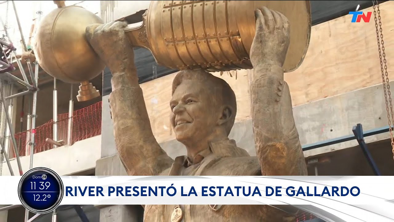 RIVER PRESENTÓ LA ESTATUA DE GALLARDO I Mercedes Savall, escultora "Fue ...