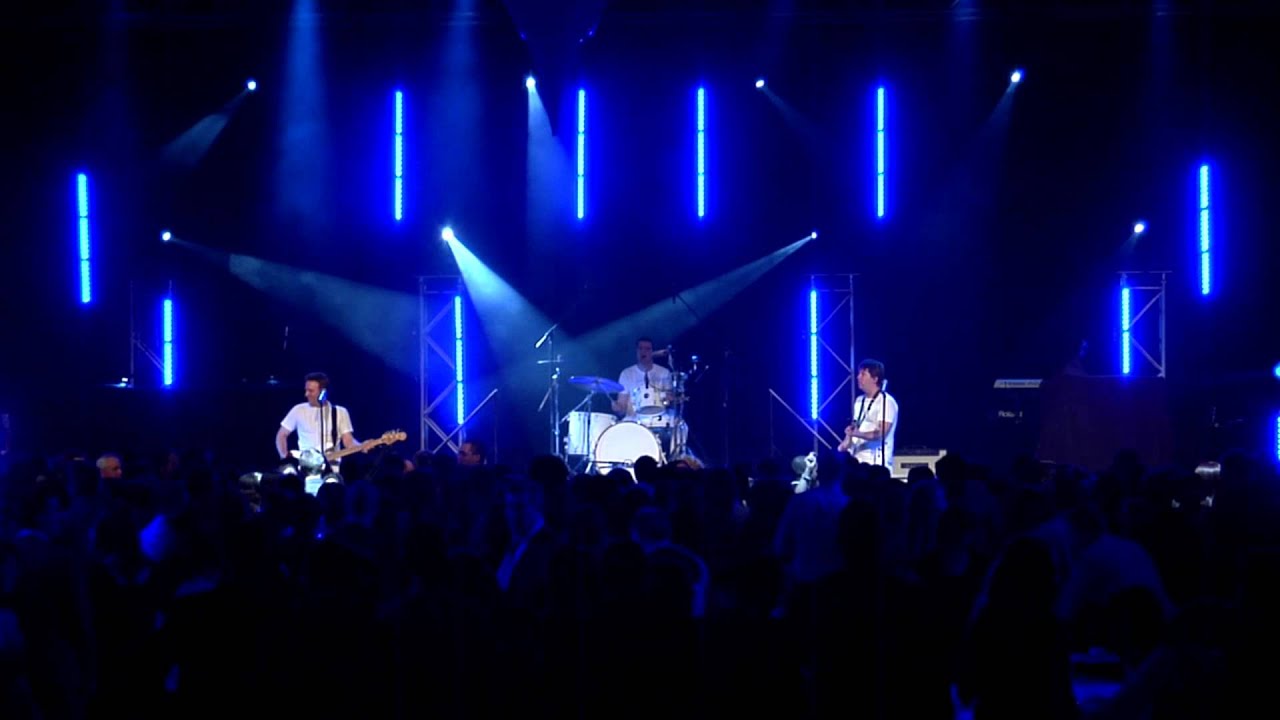 Remember - Bryan Adams Tribute / Hommage à Bryan Adams - YouTube