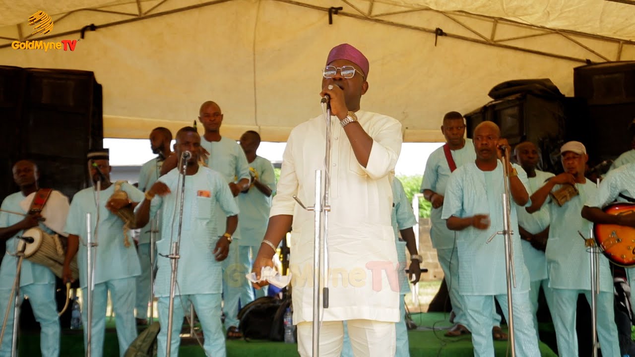 SHEFIU ALAO ADEKUNLE BABA OKO'S CLASSIC LIVE PERFORMANCE AT BURIAL ...