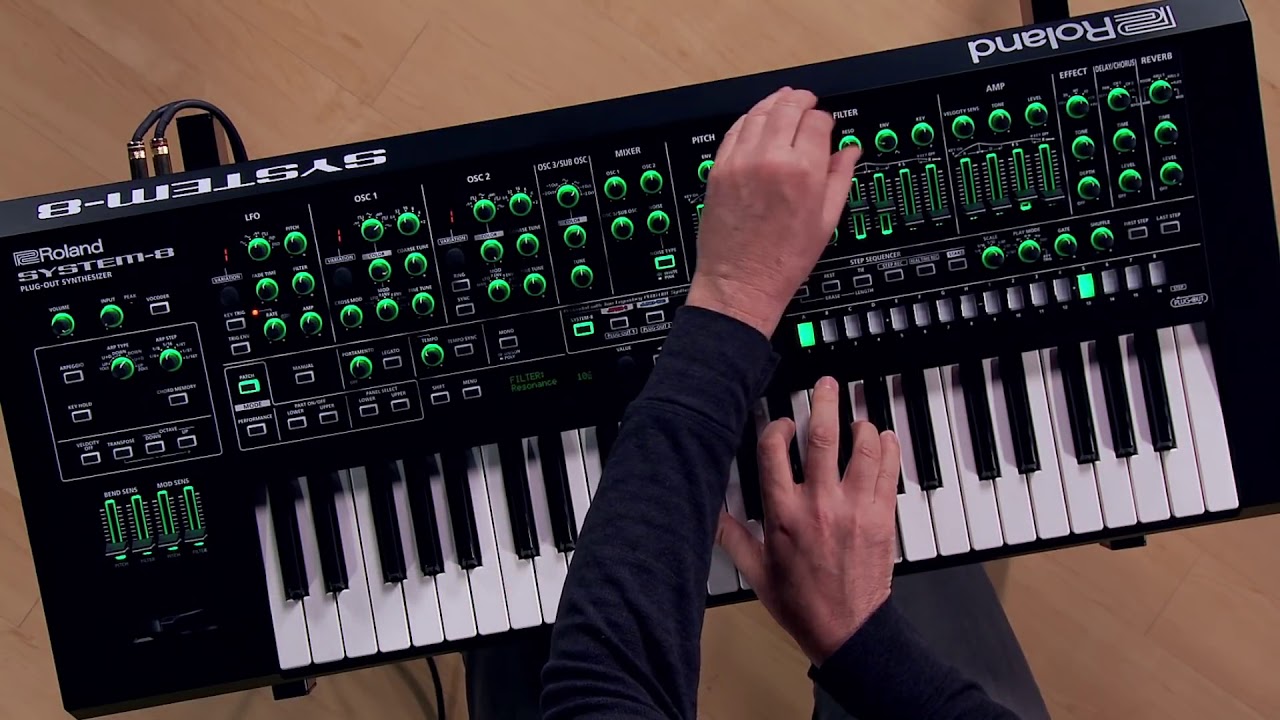 Roland SYSTEM-8 - Sound Design with Scott Tibbs - YouTube
