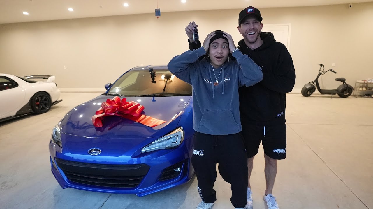 SURPRISING BEST FRIEND WITH HIS DREAM CAR! - YouTube