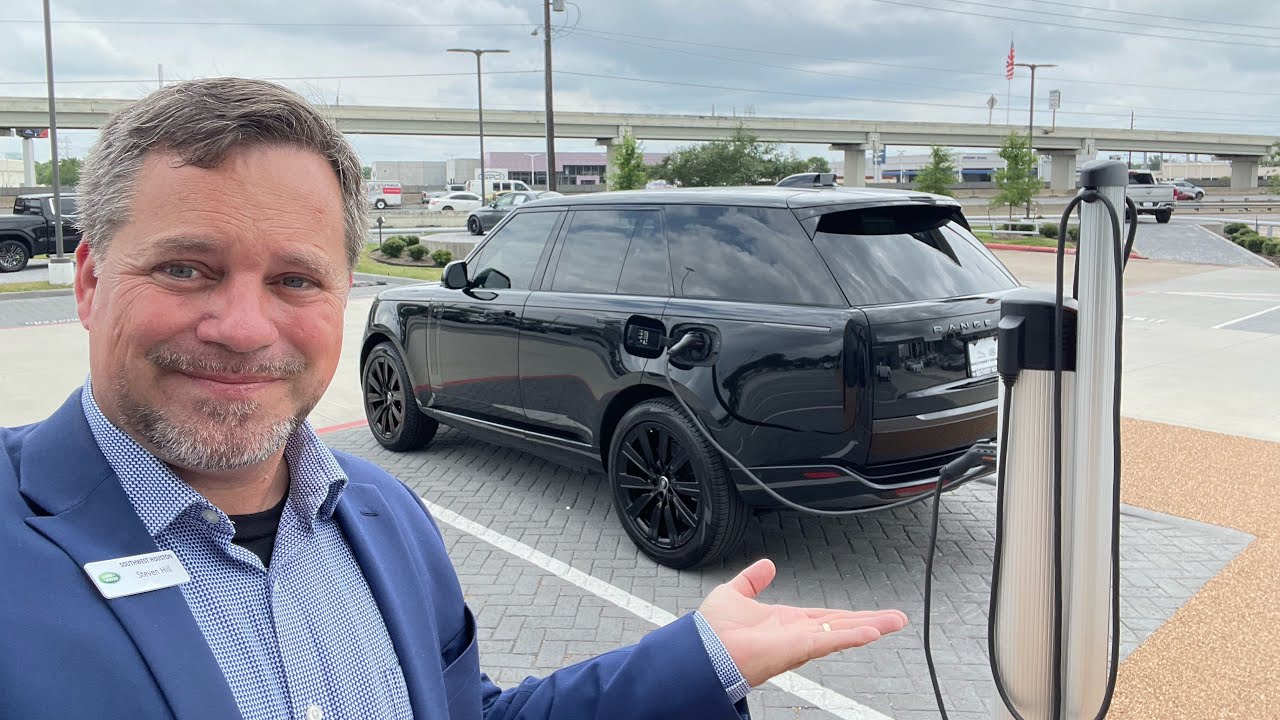 2023 Gas / Electric Hybrid Range Rover in Santorini Black with the ...