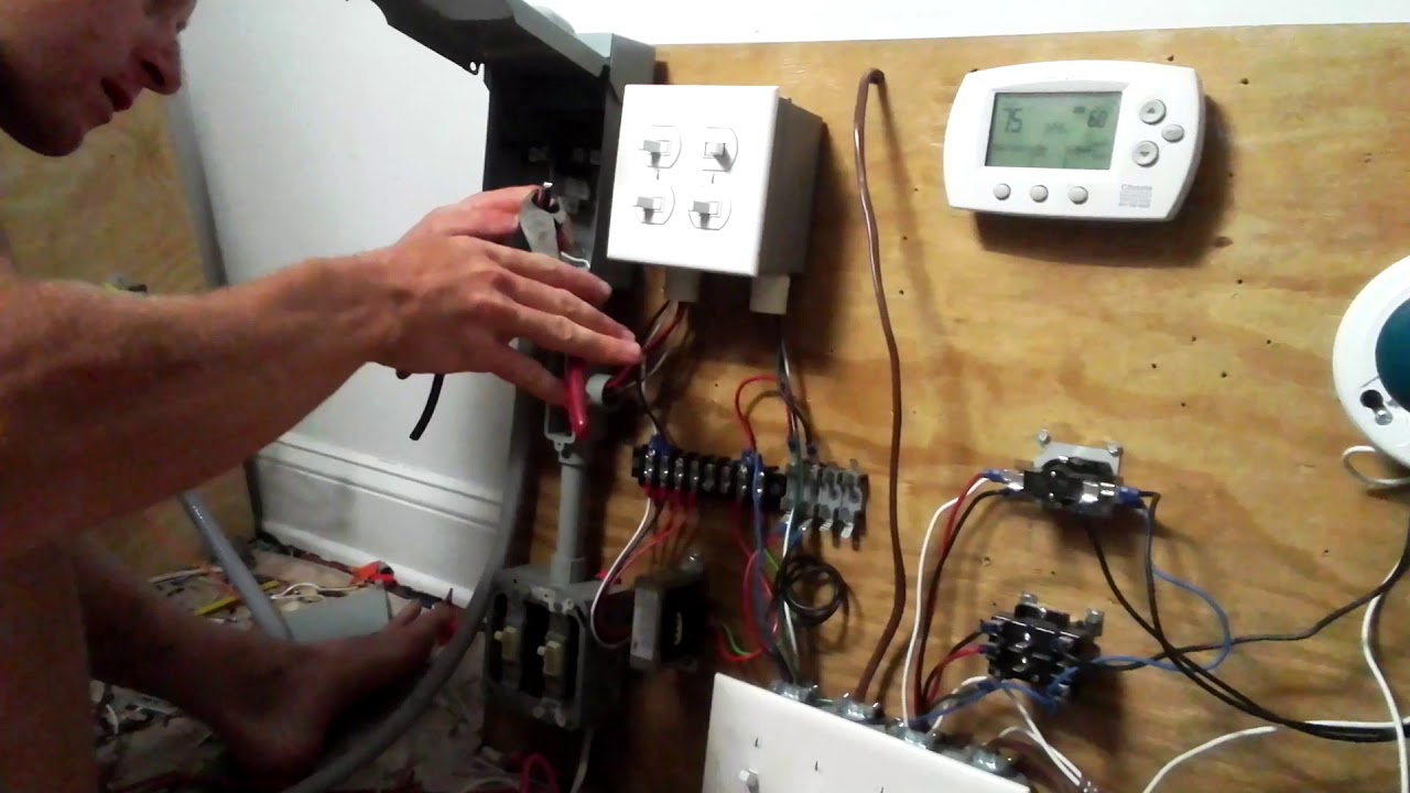 How to wire a pull out disconnect switch with old style service ...