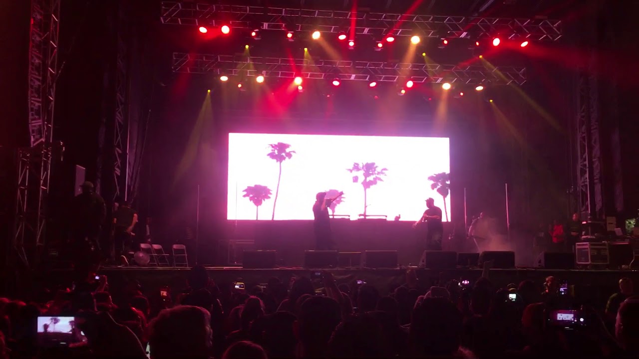 Ice Cube performing “It Was A Good Day” - YouTube