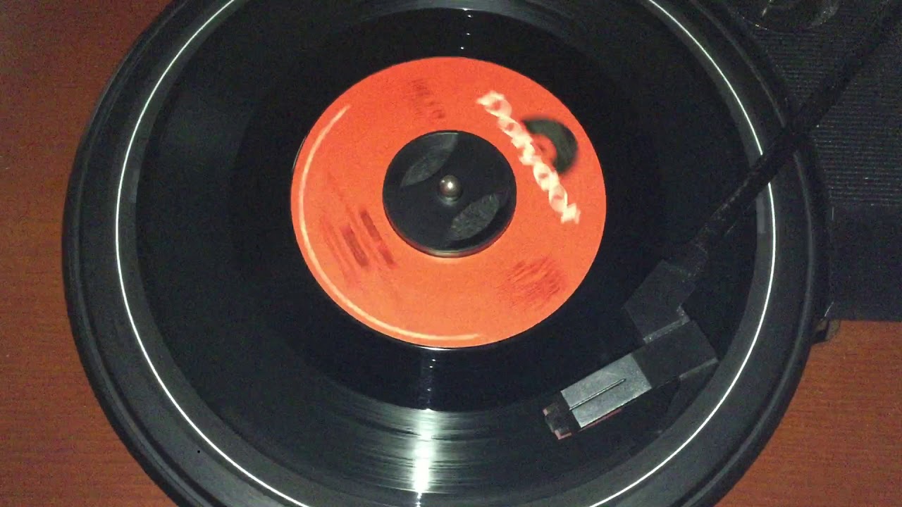 Dragon- "Moroxy Bind" (45 RPM, 1983) - YouTube