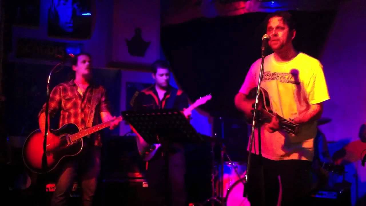 Abbot's Creek - Emily (LIVE, Graauwe Hengst 2011) - YouTube