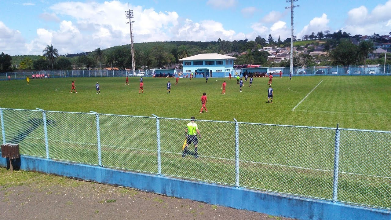 Campeonato paranaense Sub 15 / Clube Athlético paranaense X Iraty Sport ...