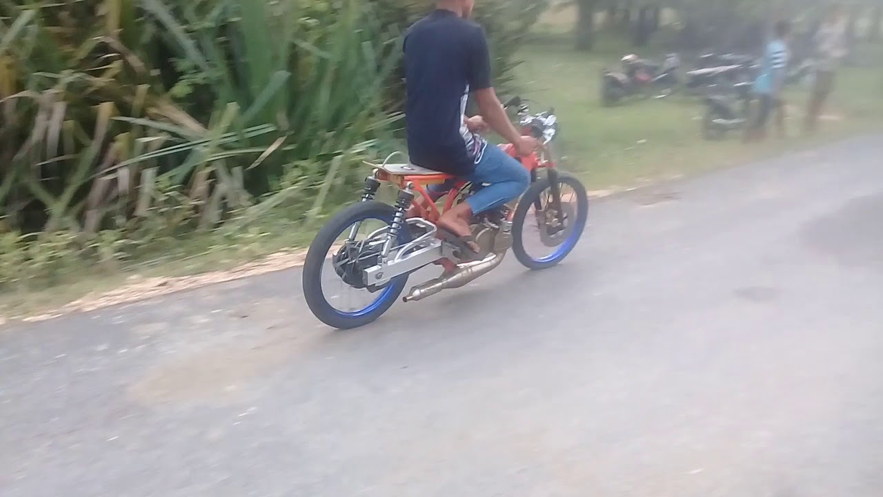 Balap liar ninja rangka standar vs drag rx king - YouTube