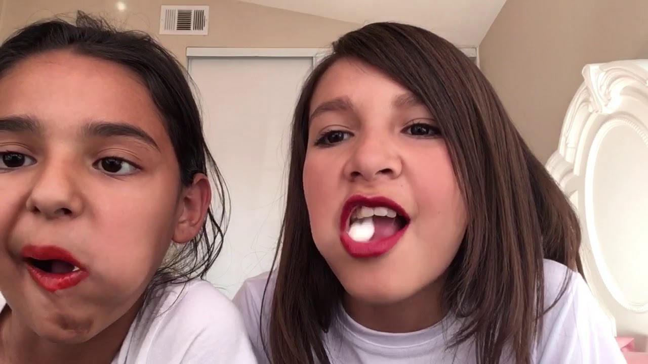ASMR-eating marshmallows!💕-with ASMR Alexa-drinking water 💦 - YouTube