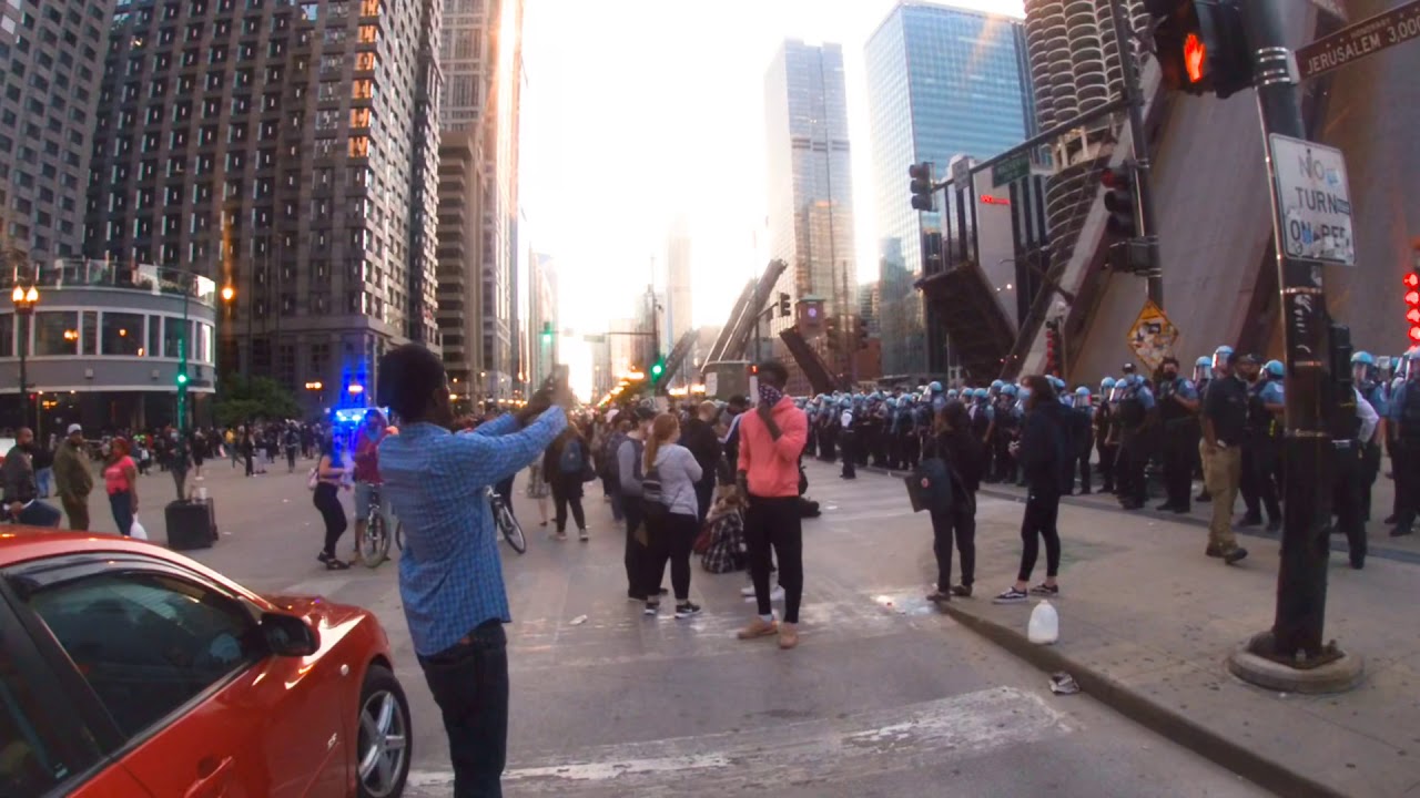 Downtown Chicago Peaceful Protest BLM - YouTube