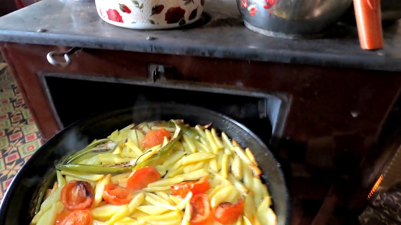 GÜZÜNE SOBADA TEPSİDE PATATES GÜNLÜK VLOK - YouTube