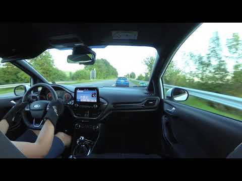 Fiesta ST MK8 vs Audi S3 8P Acceleration