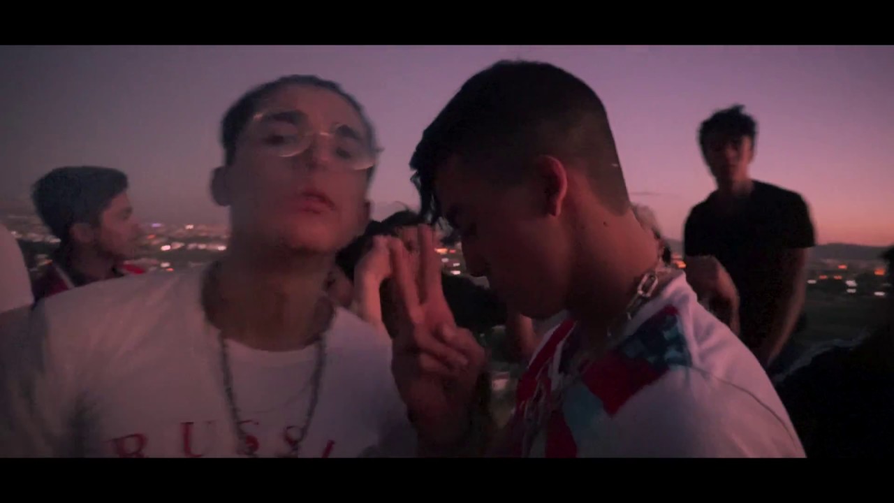 AH KIN - Prende otro phillie ft. Crazy-G (Video Oficial) - YouTube