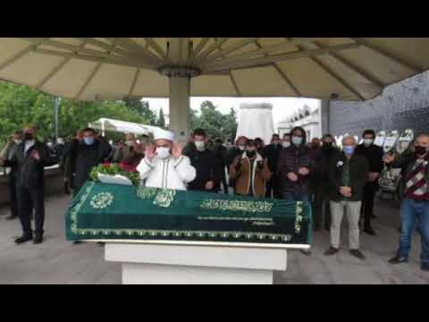 Oyuncu Ahmet Uz son yolculuğuna uğurlandı