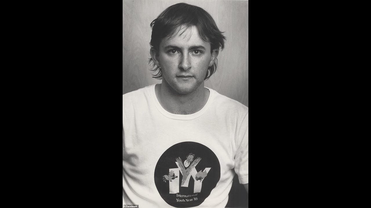 So Albo, Does He...You Know....? - YouTube