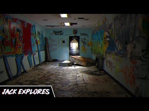 Creepiest Moments at a Haunted Insane Asylum: Exploring DeJarnette Sanitarium Highlights